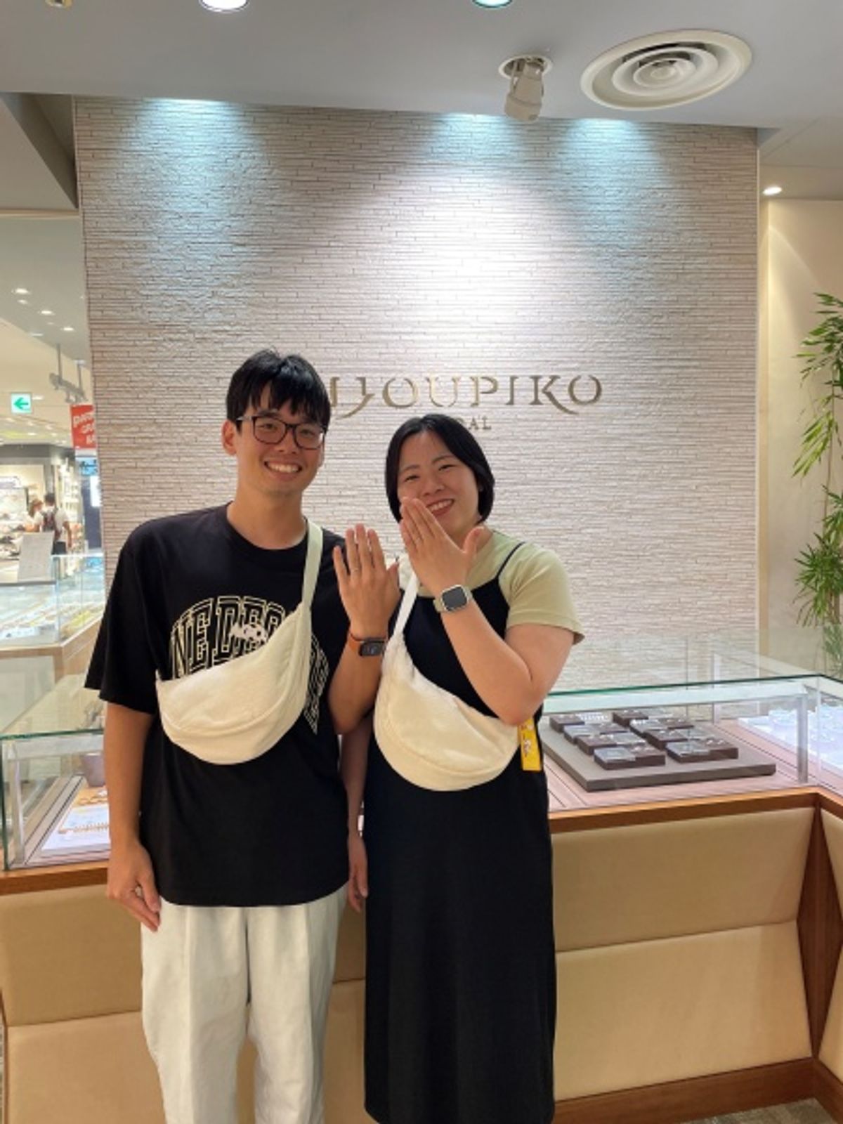 Y.Y様＆Y.M様【BIJOUPIKO(ビジュピコ)】【なんばパークス店】ビジュピコに…｜ 結婚指輪・婚約指輪の口コミならRingraph