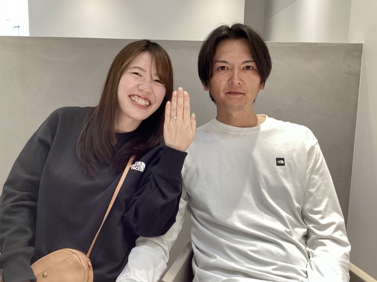 H様＆H様【BIJOUPIKO(ビジュピコ)】【宮崎店】大好きなお花のリングに出会…｜ 結婚指輪・婚約指輪の口コミならRingraph