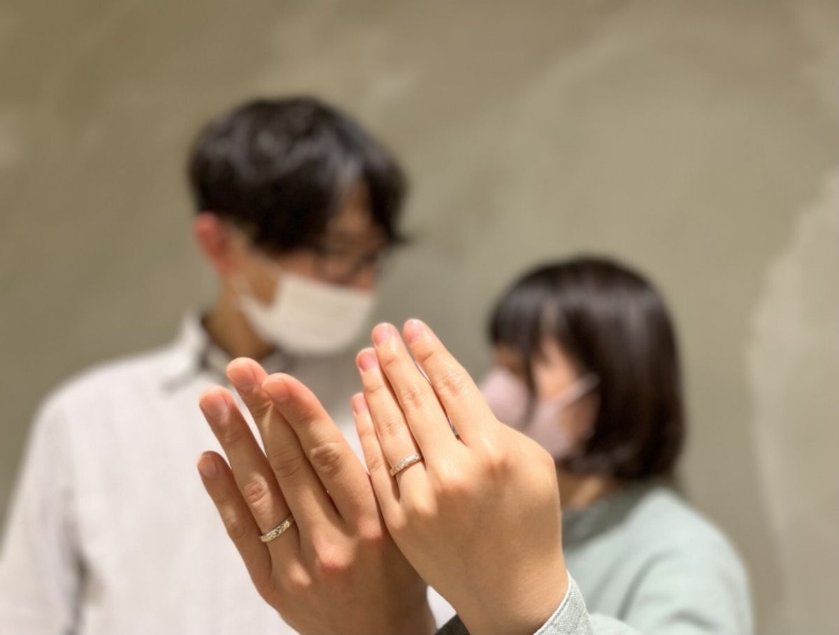 H.N様＆A.N様【BIJOUPIKO(ビジュピコ)】【なんばパークス店】これしかない…｜ 結婚指輪・婚約指輪の口コミならRingraph