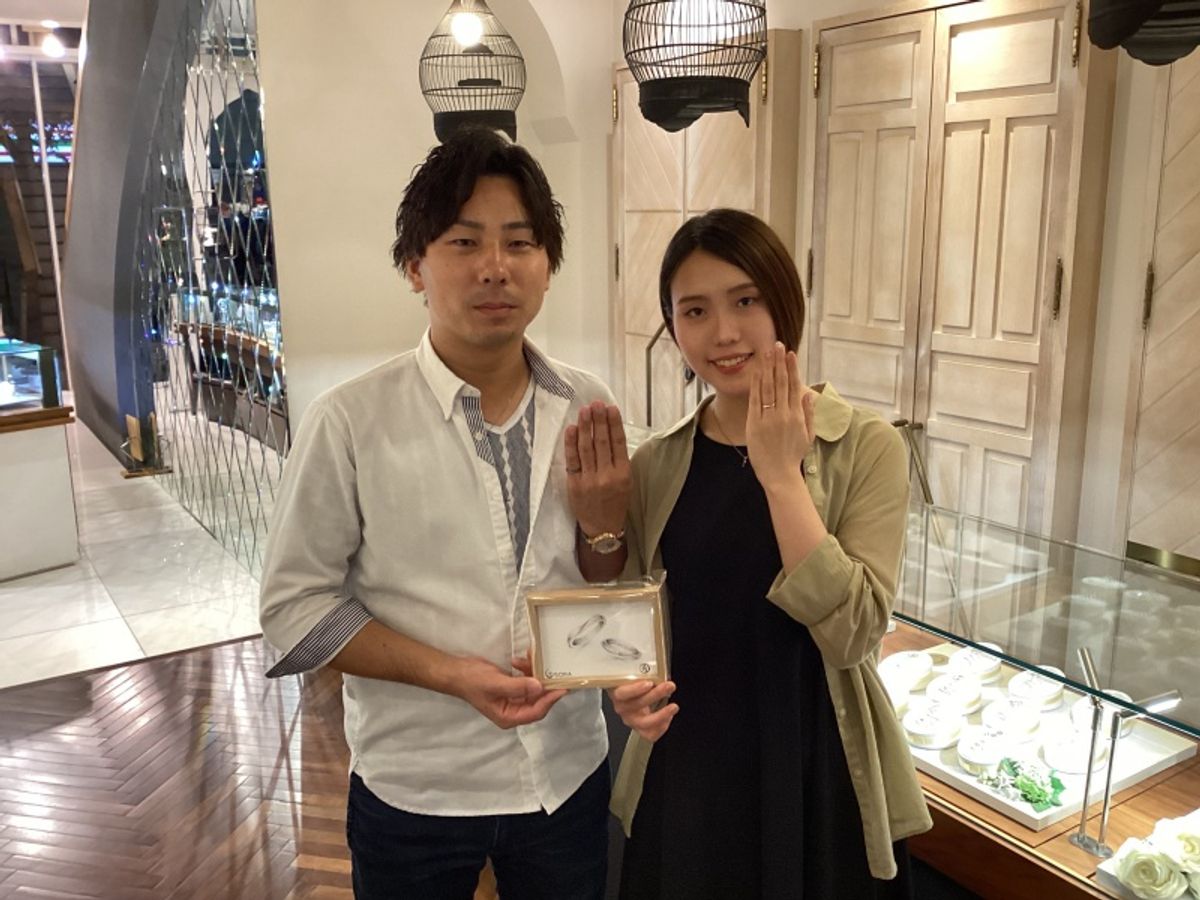 Y様＆A様【BIJOUPIKO(ビジュピコ)】【福岡店】良い縁に恵まれました！｜ 結婚指輪・婚約指輪の口コミならRingraph