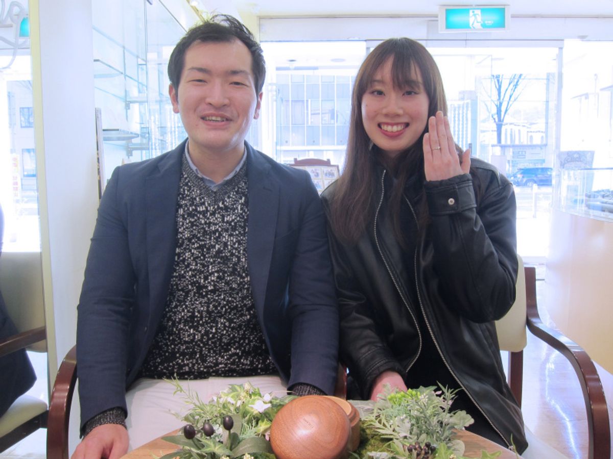 K夫妻【COLANY(コラニー)】「この指輪と共に2人で幸せな人生を送ります！」｜ 結婚指輪・婚約指輪の口コミならRingraph