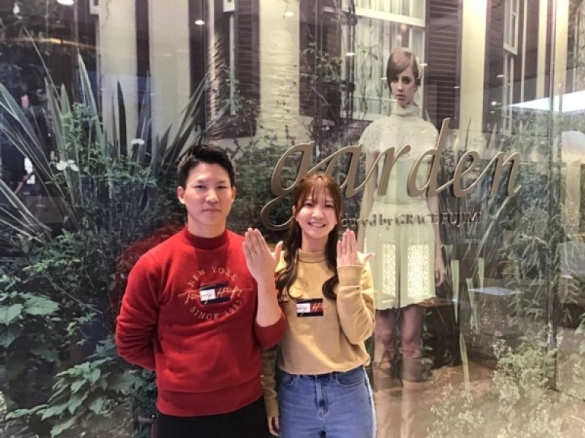 T.N様、T.Y様【garden(ガーデン)】大阪府羽曳野市／寝屋川市 星の砂の結…｜ 結婚指輪・婚約指輪の口コミならRingraph
