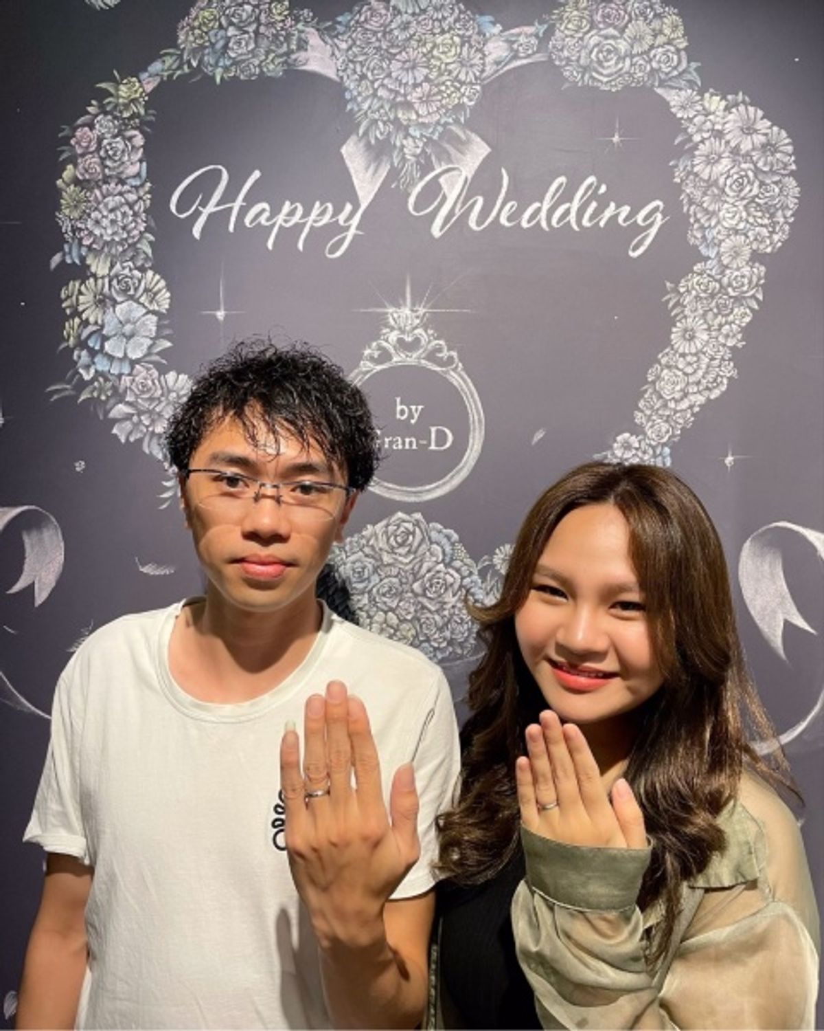 O様カップル【Gran‐D(グランディー)】ミル打ち加工と槌目模様が施されたク…｜ 結婚指輪・婚約指輪の口コミならRingraph