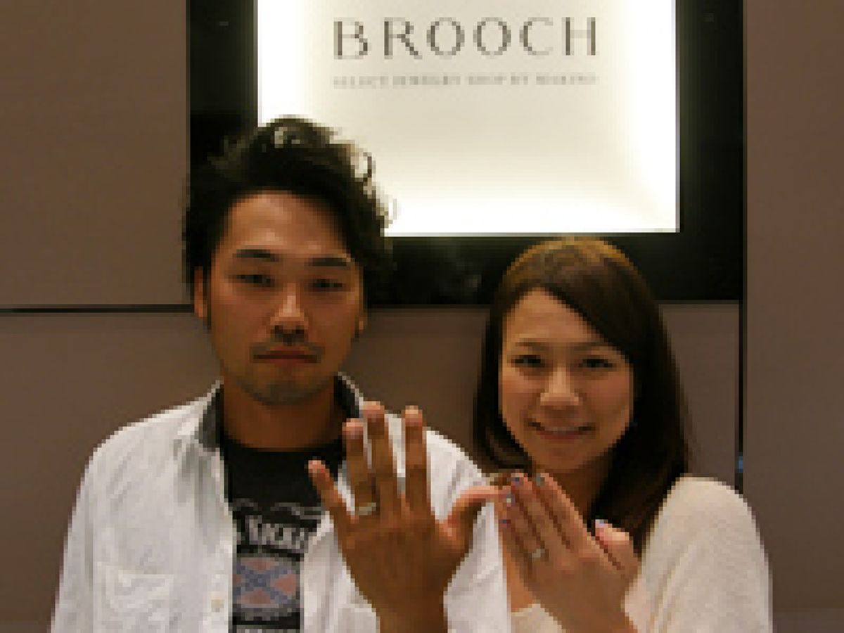 【よーくん様＆ゆりちゃん様】MakanaのマリッジリングBROOCH(ブローチ)｜Ringraph(リングラフ)