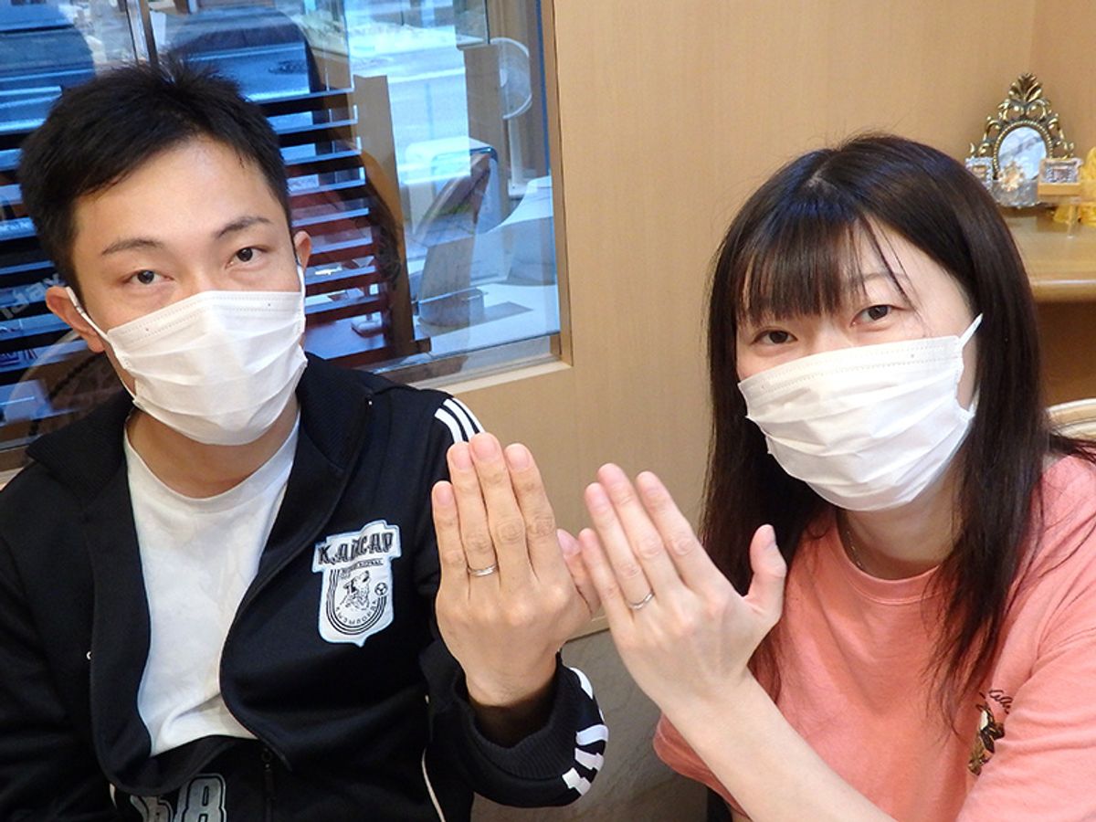 M様カップル【SIND BAD(シンドバット)】ダイヤモンドが凄くきれい！｜ 結婚指輪・婚約指輪の口コミならRingraph