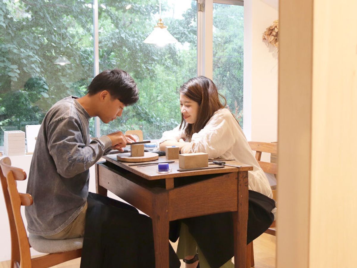 【H様 & R様】優しさが伝わるような指輪作りのひとときuchimari(ウチマリ)｜Ringraph(リングラフ)