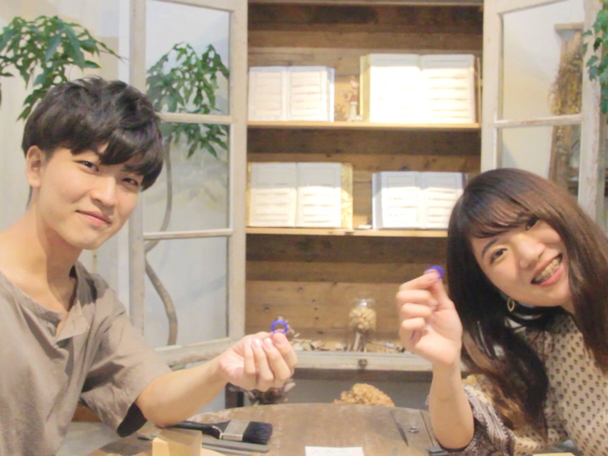 【S様 & M様】“好き”がつまった結婚指輪uchimari(ウチマリ)｜Ringraph(リングラフ)