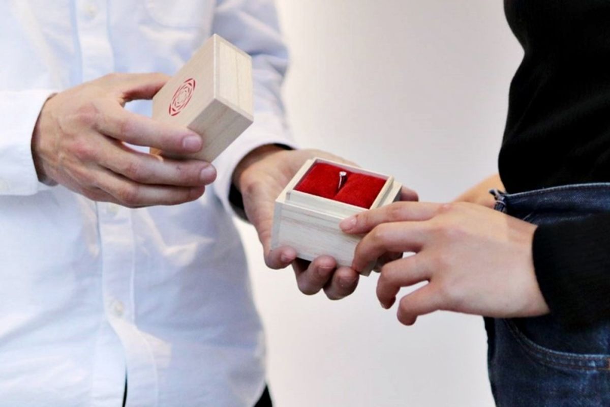 Mさん、Sさん【出雲結(いずもゆい)】親族の想いのもと｜ 結婚指輪・婚約指輪の口コミならRingraph