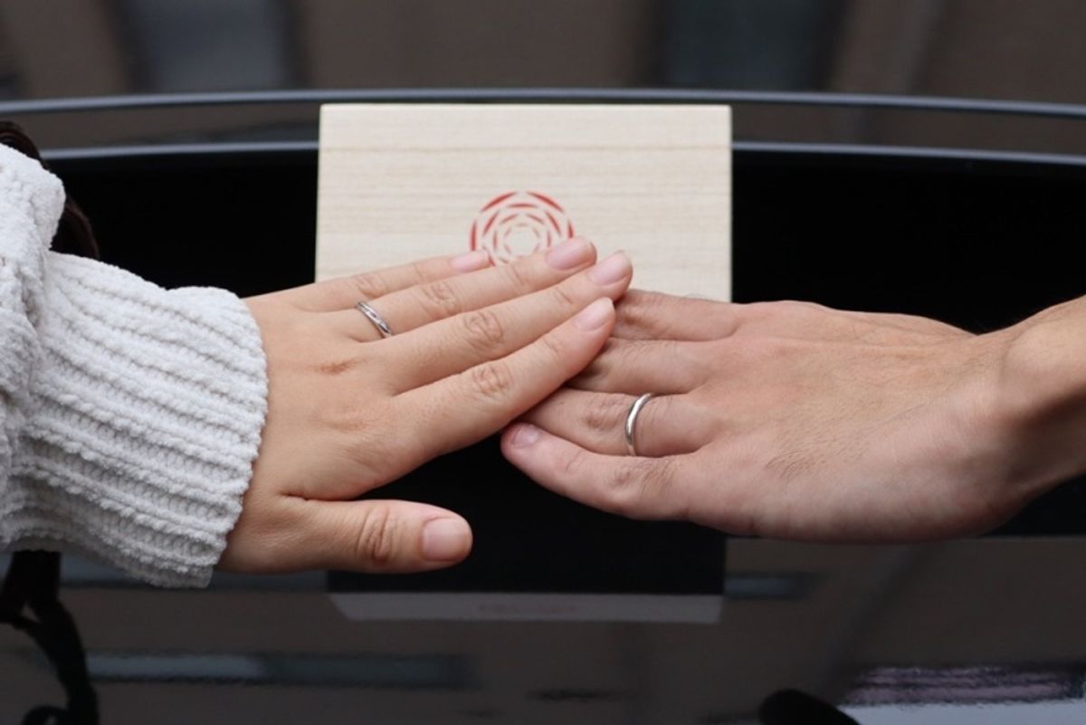 Tさん、Rさん【出雲結(いずもゆい)】他と違う指輪｜ 結婚指輪・婚約指輪の口コミならRingraph