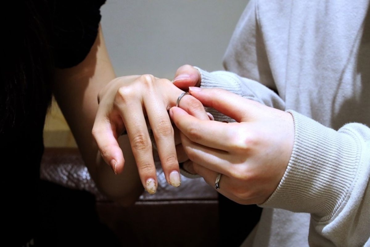 Tさん、Mさん【出雲結(いずもゆい)】ひとめぼれ｜ 結婚指輪・婚約指輪の口コミならRingraph