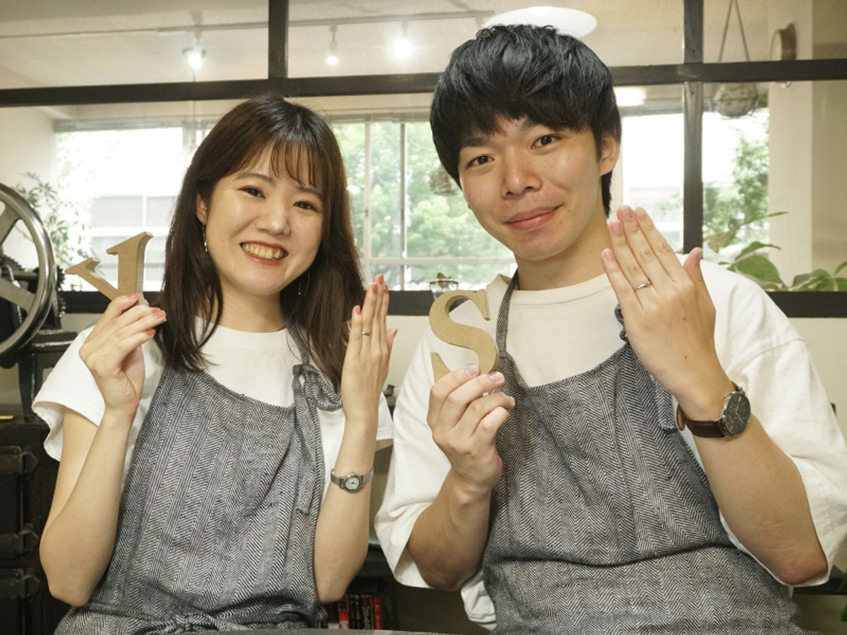 S様・Y様【renri(レンリ)】ウェーブシルエットのご結婚指輪｜ 結婚指輪・婚約指輪の口コミならRingraph