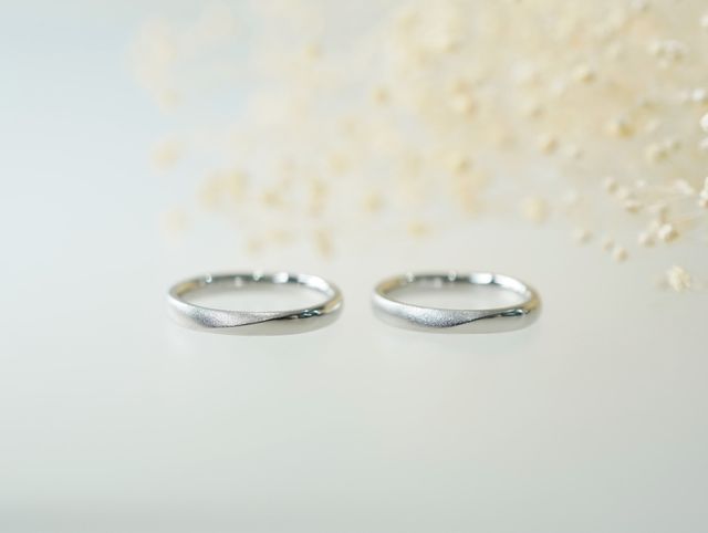 K様・C様【renri(レンリ)】質感を楽しむご結婚指輪｜ 結婚指輪・婚約指輪の口コミならRingraph