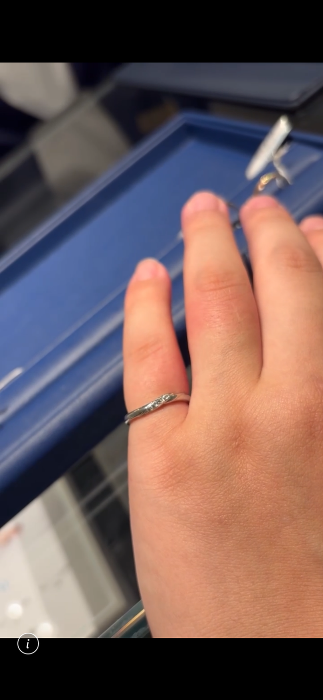 店名を聞いた事があったので見に行きました。他のお店で案内された指輪を…銀座ダイヤモンドシライシの結婚指輪の口コミ・評判 | Ringraph(リングラフ)