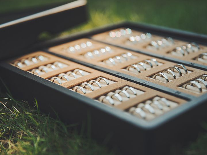 COLANY(コラニー)の結婚指輪・婚約指輪｜Ringraph(リングラフ)